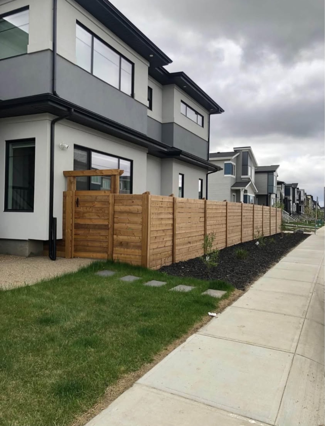 Fence Company Winnipeg | Fence and Deck Building